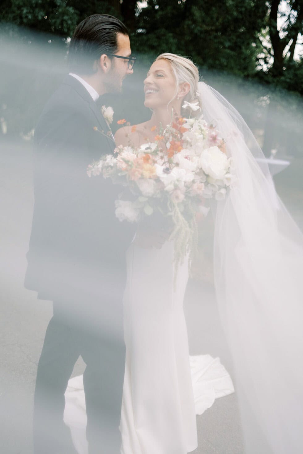 Lisa & JP | Splints & Daisies Floral Design